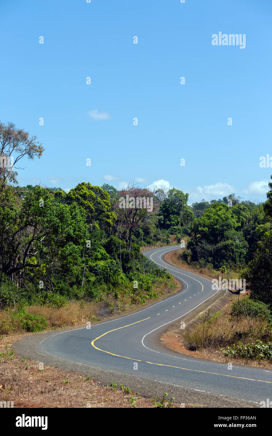 Curvy road in Ou Reang, Senmonorom, Sen Monorom, Mondulkiri Province ...
