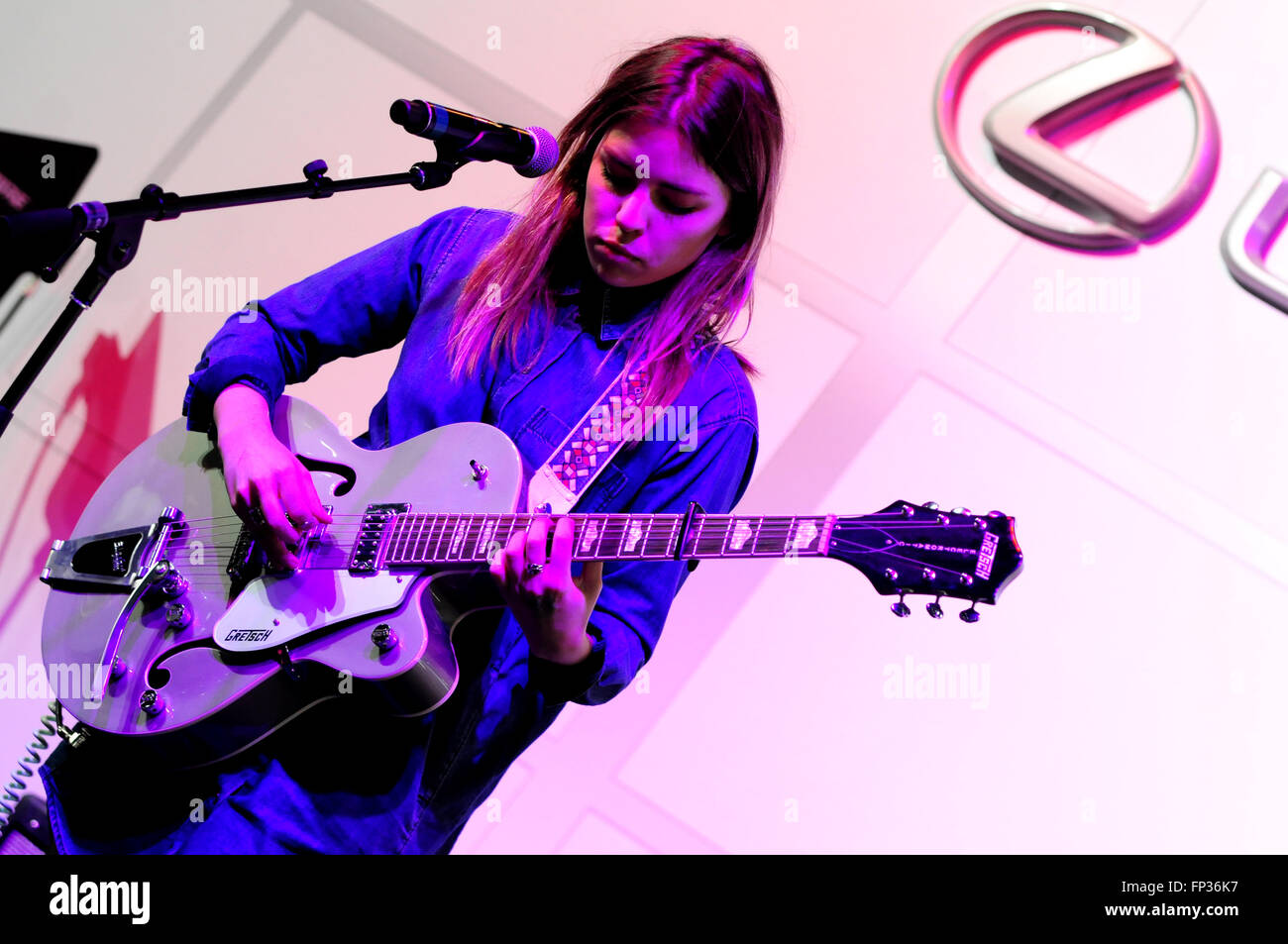 Hanna Ashbrook performance and signing at the Lexus Listening Lounge ...