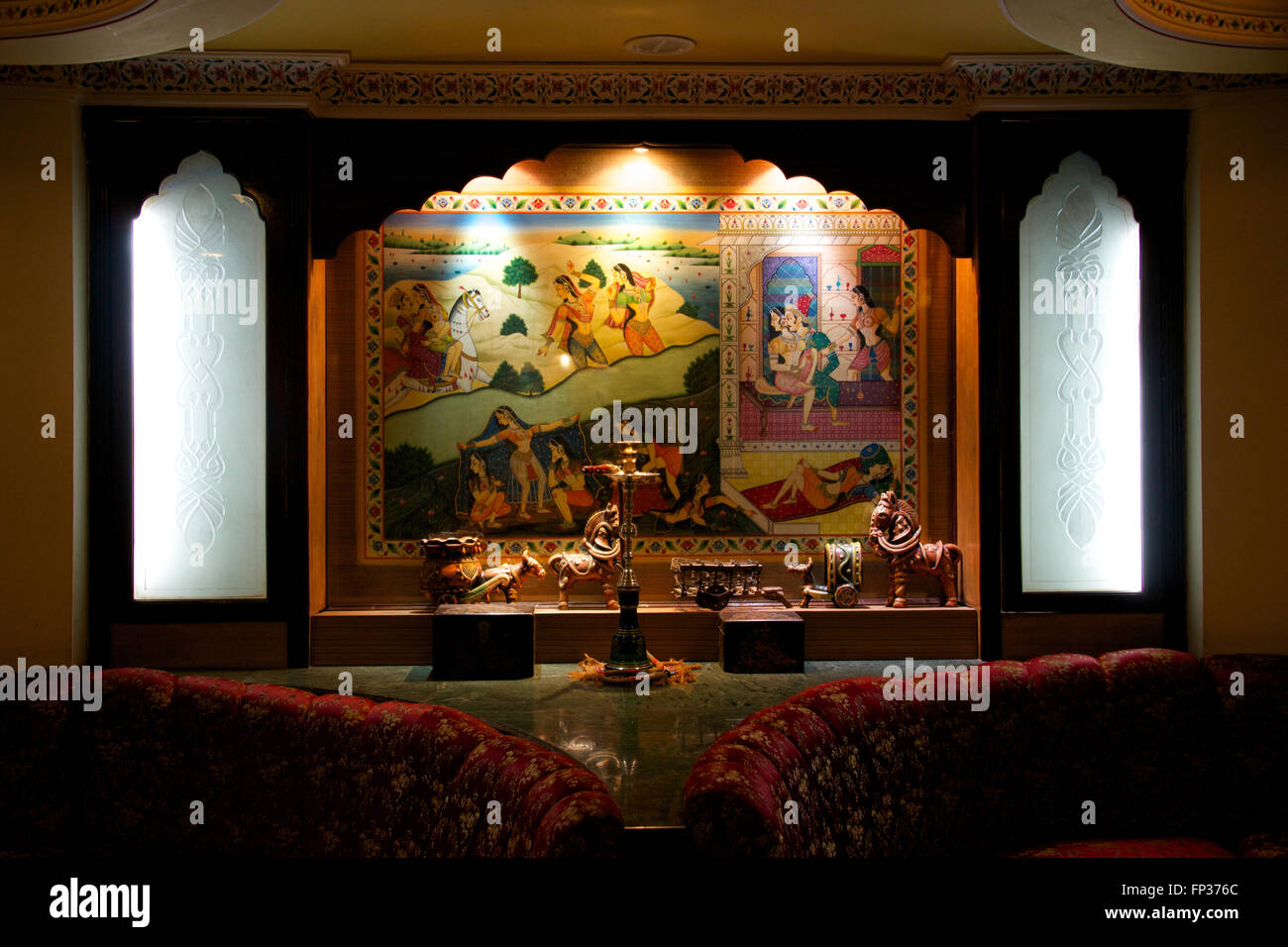 Indian hotel lobby display hi-res stock photography and images - Alamy