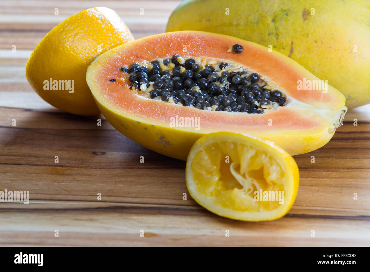 Papaya cutting hi-res stock photography and images - Alamy