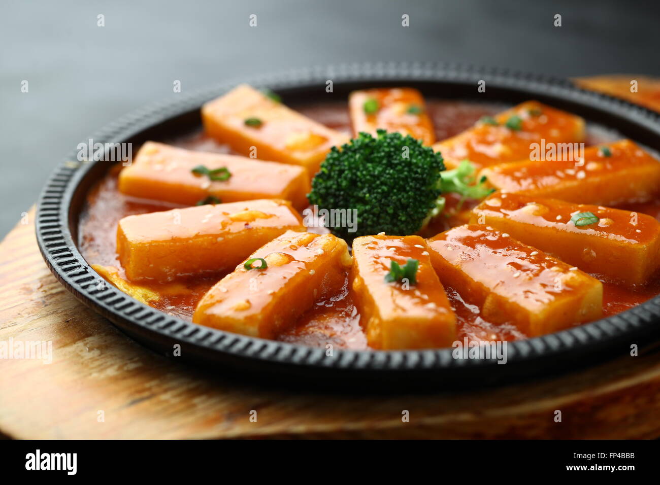 Sizzling plate hi-res stock photography and images - Alamy