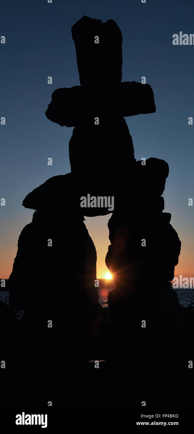 The Inukshuk, symbol of the First Nations at English Bay, Vancouver ...