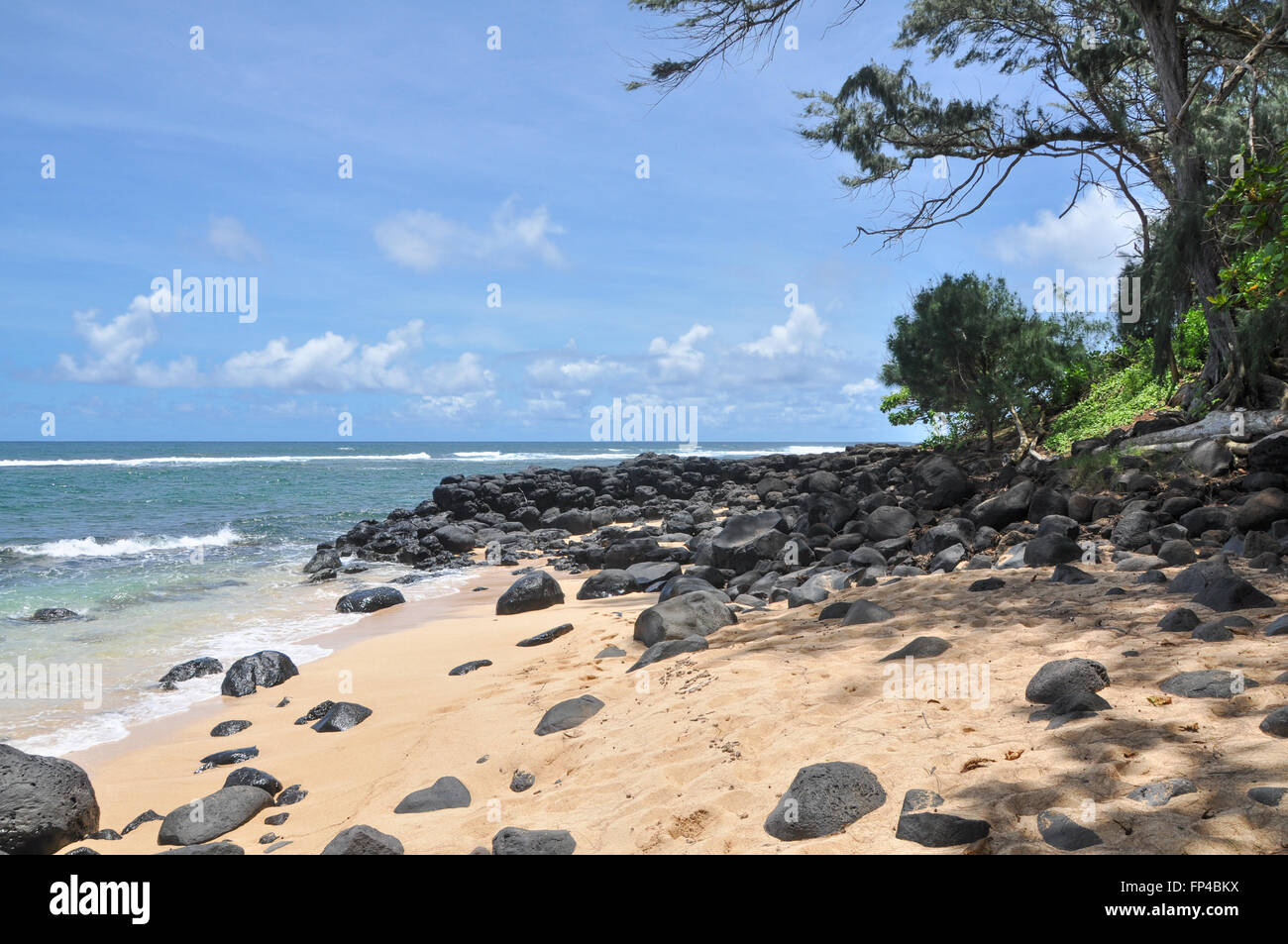 Sandy beach at the rocks hi-res stock photography and images - Alamy
