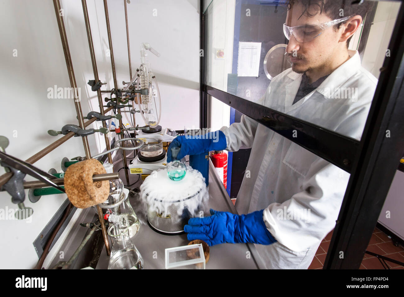Experiment with liquid nitrogen in a laboratory, Heinrich-Heine ...