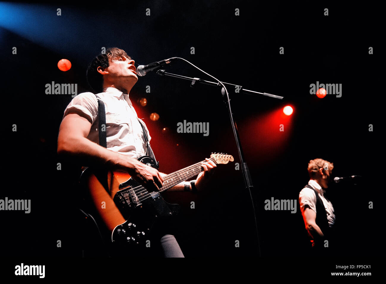 BARCELONA - FEB 19: The Cinematics (band) concert at Discotheque Apolo ...