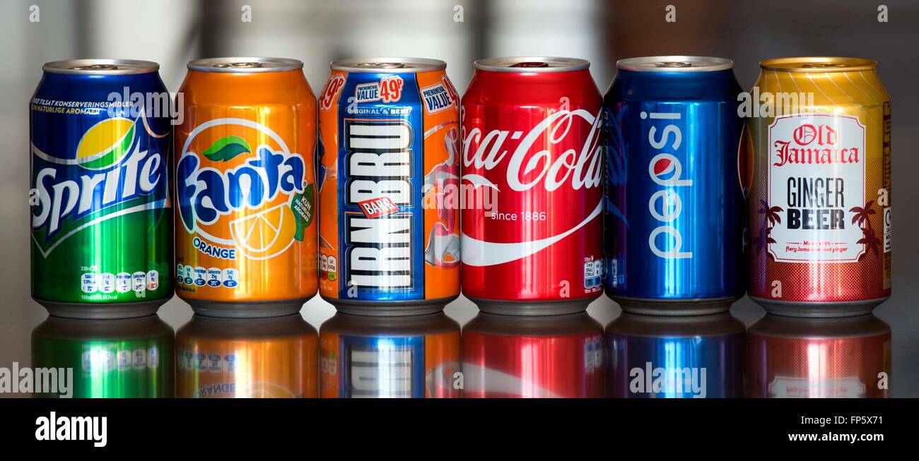 Fizzy drink hi-res stock photography and images - Alamy