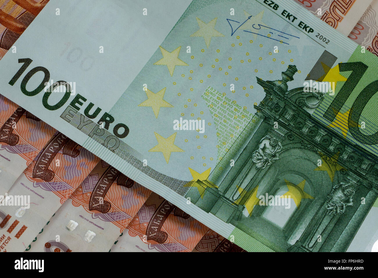 100 euro banknote hi-res stock photography and images - Alamy
