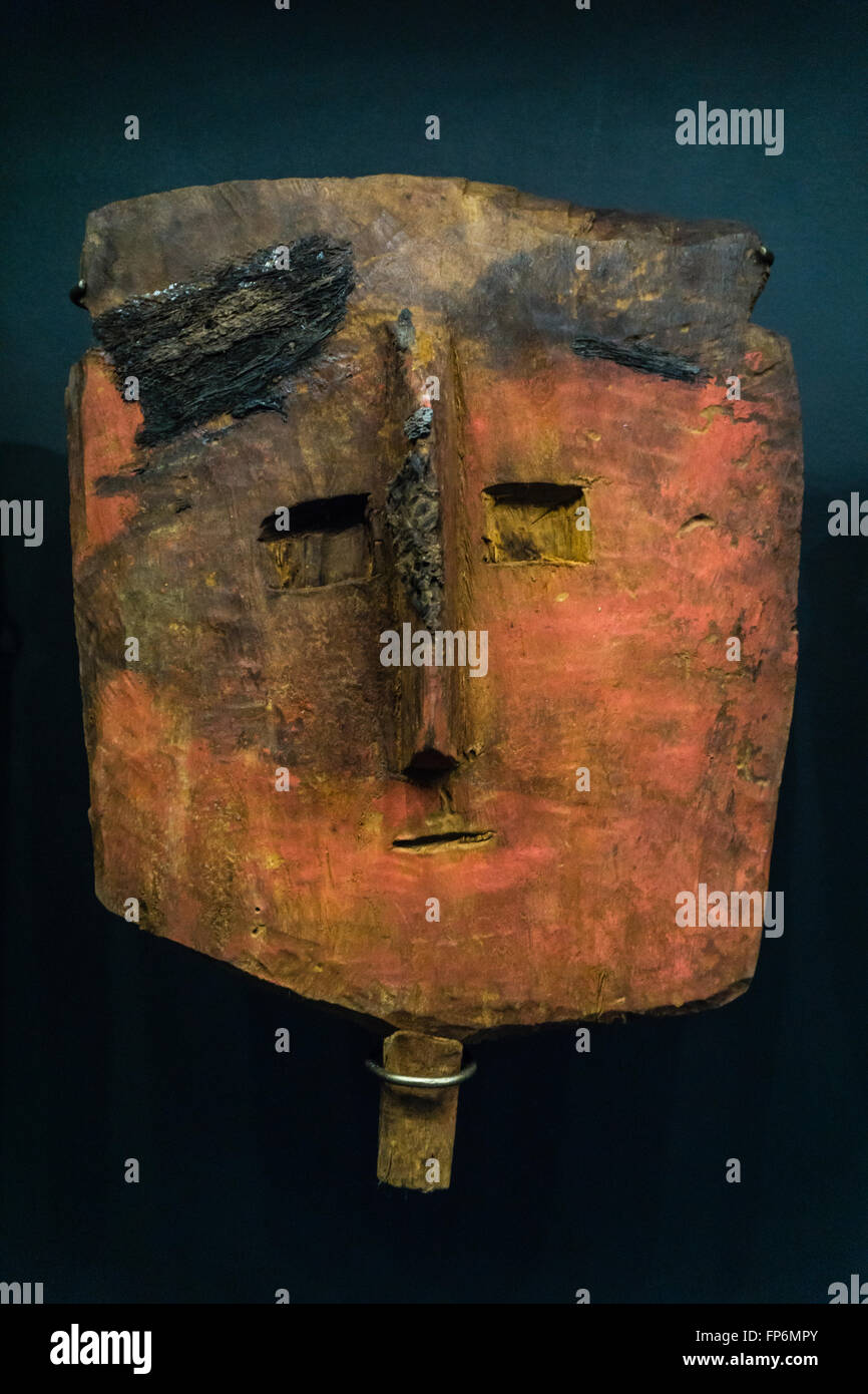 Wari funerary wooden mask 500 AD-900 AD.Pachacamac. Lima . Peru Stock ...