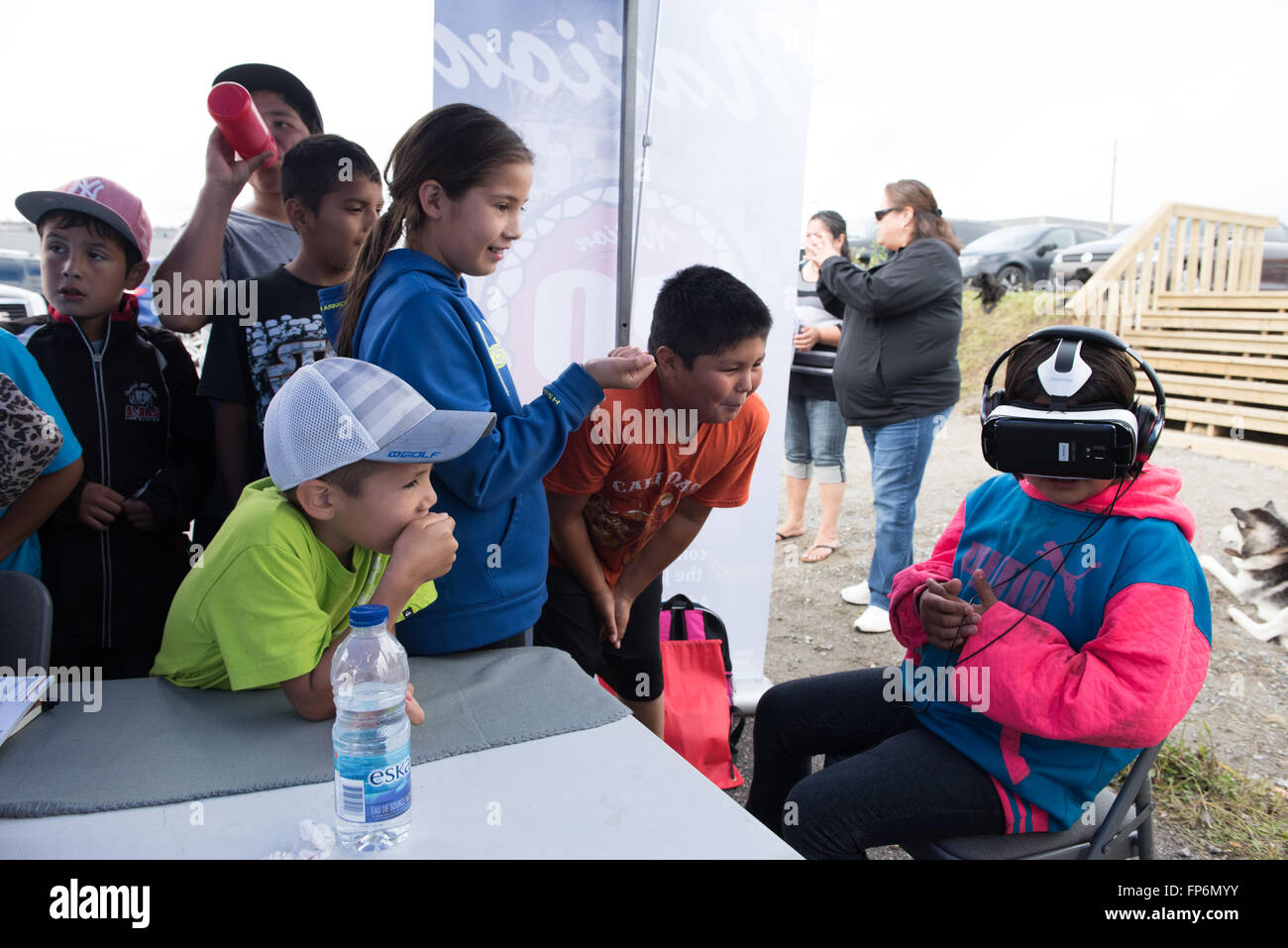 Canadian aboriginal children hi-res stock photography and images - Alamy