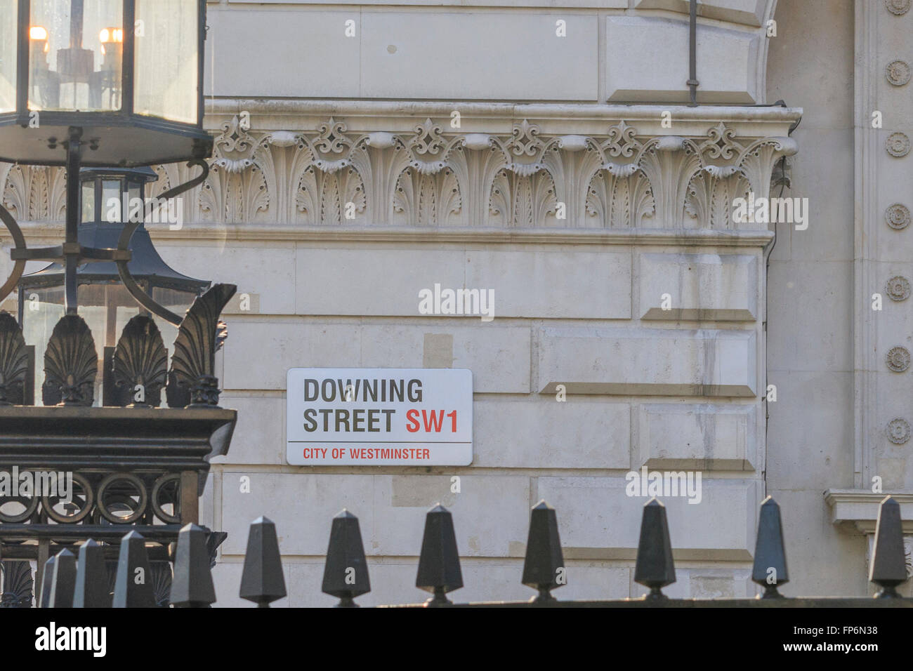 Downing streets hi-res stock photography and images - Alamy