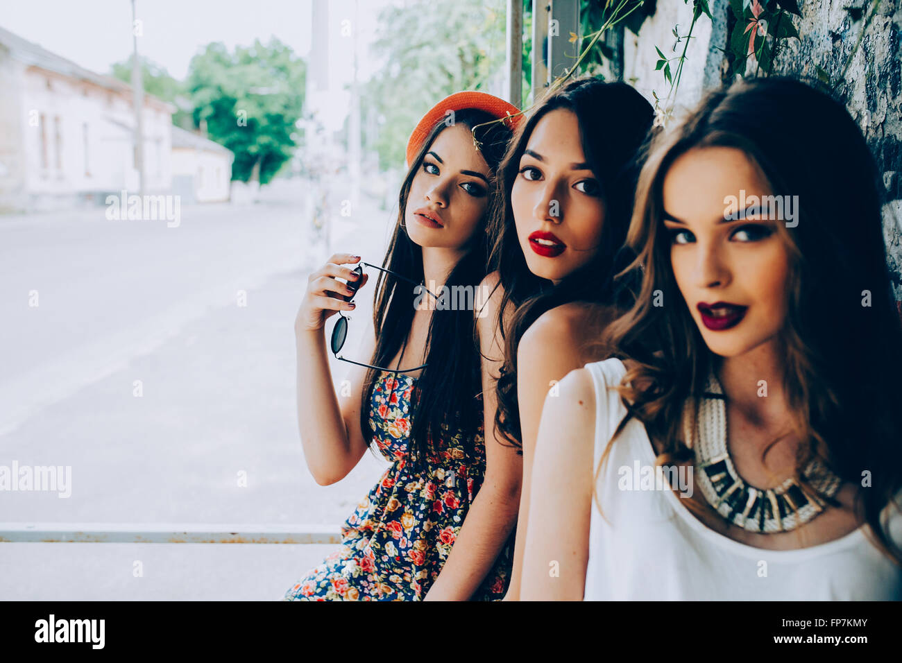 Three beautiful girls hi-res stock photography and images - Alamy