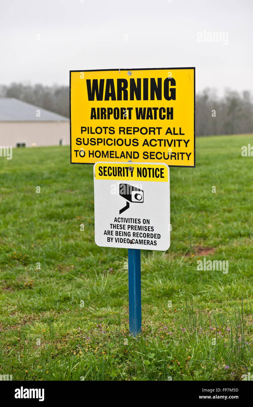 Airport warning signs hi-res stock photography and images - Alamy