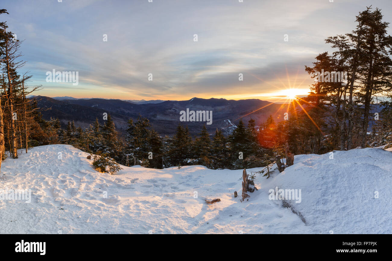 Sunrise from summit mount tecumseh hi-res stock photography and images ...