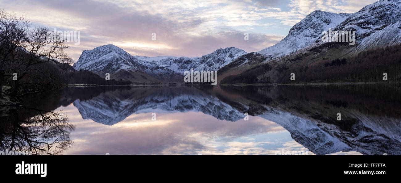 Buttermere reflections at sunrise on a frosty Winter morning. Lake ...