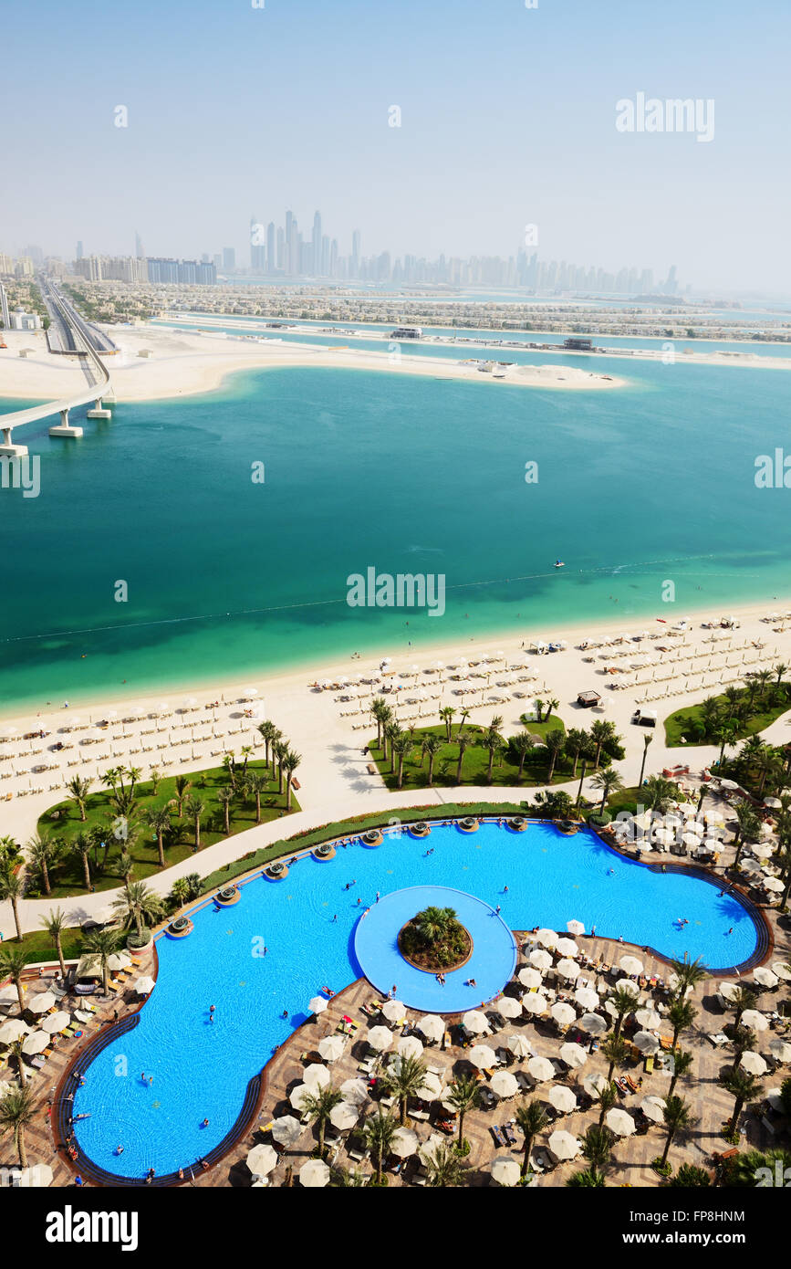 View on Jumeirah Palm man-made island, Dubai, UAE Stock Photo - Alamy
