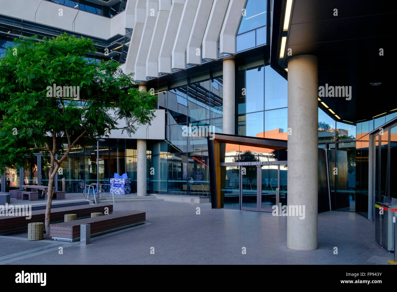 Unisa university of south australia hi-res stock photography and images ...