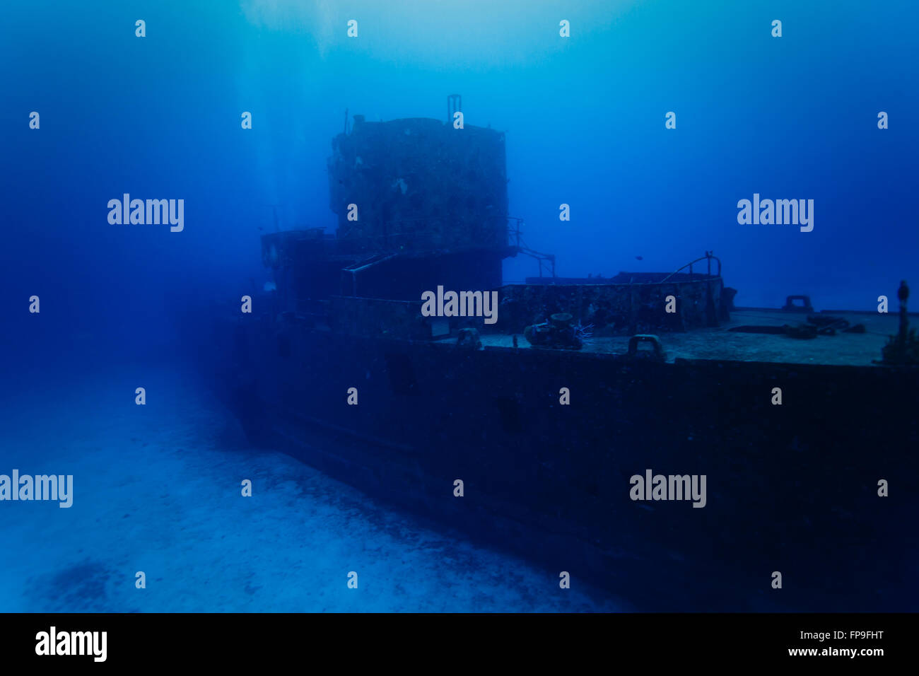 Oceanos Underwater Ship