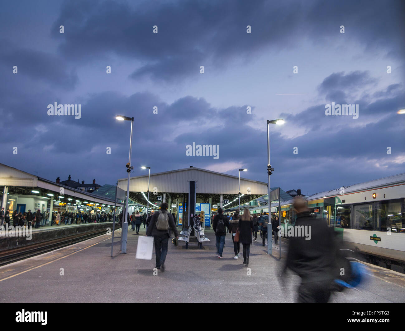 Dusk on Clapham Junction station platform Stock Photo - Alamy