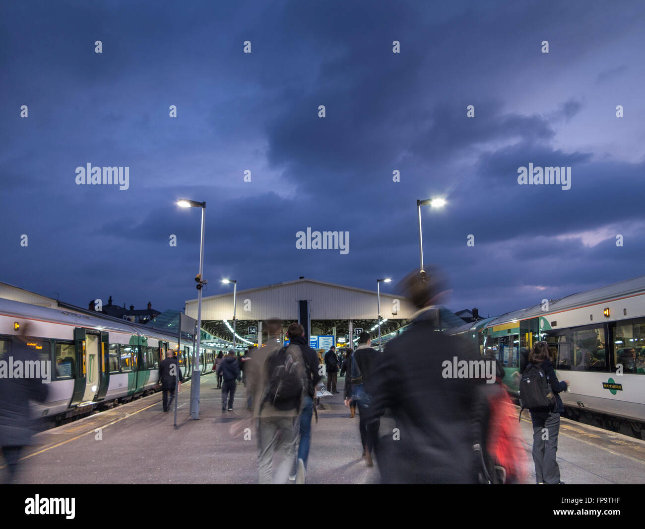 Dusk on Clapham Junction station platform Stock Photo - Alamy