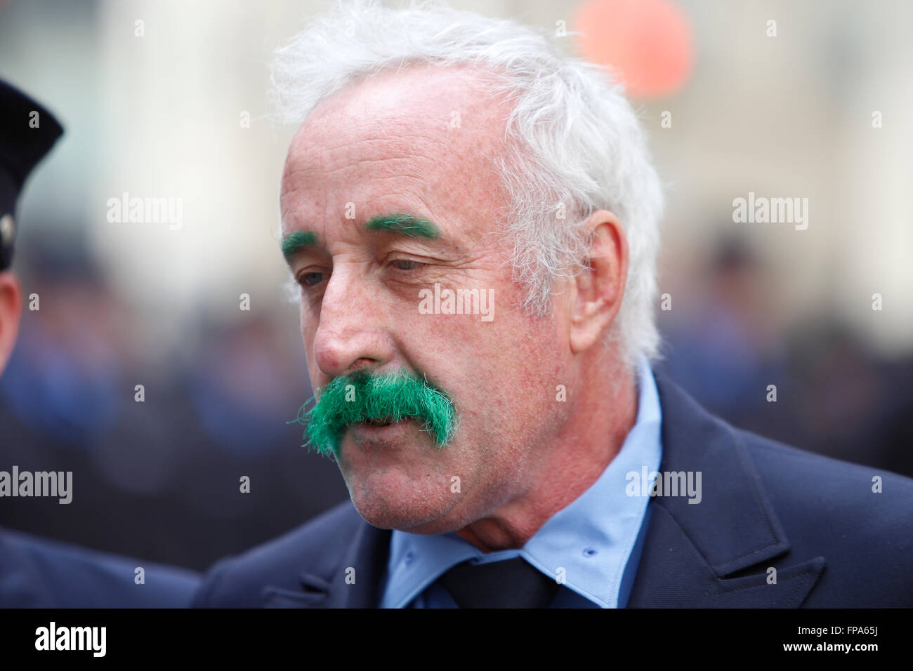 New York City, USA, 17 March 2016. St Patrick's Day parade: FDNY ...