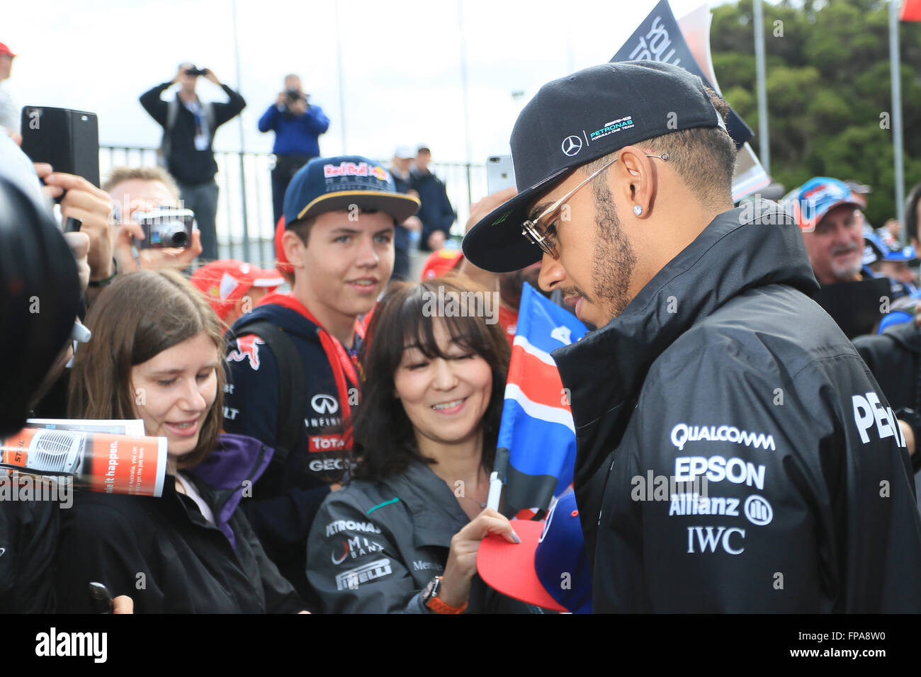 F1 melbourne walk hi-res stock photography and images - Alamy