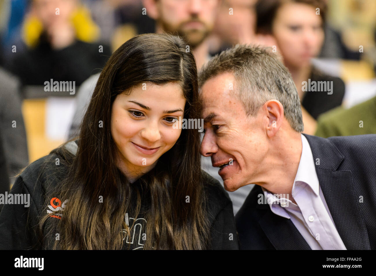 Berlin, Germany. 18th Mar, 2016. Syrian swimmer Yusra Mardini (L) and ...