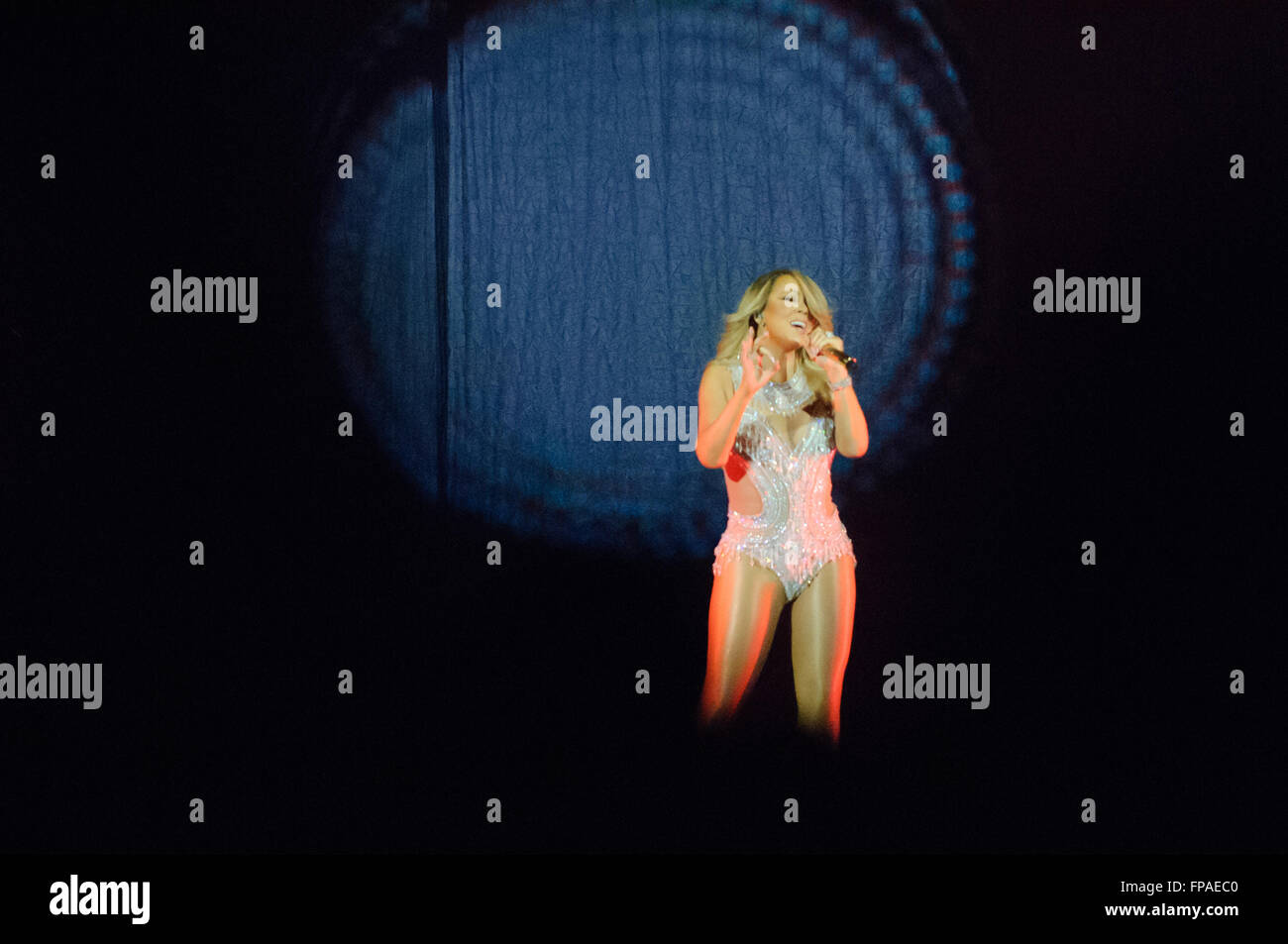 Mariah carey the sweet fantasy tour hi-res stock photography and images - Alamy