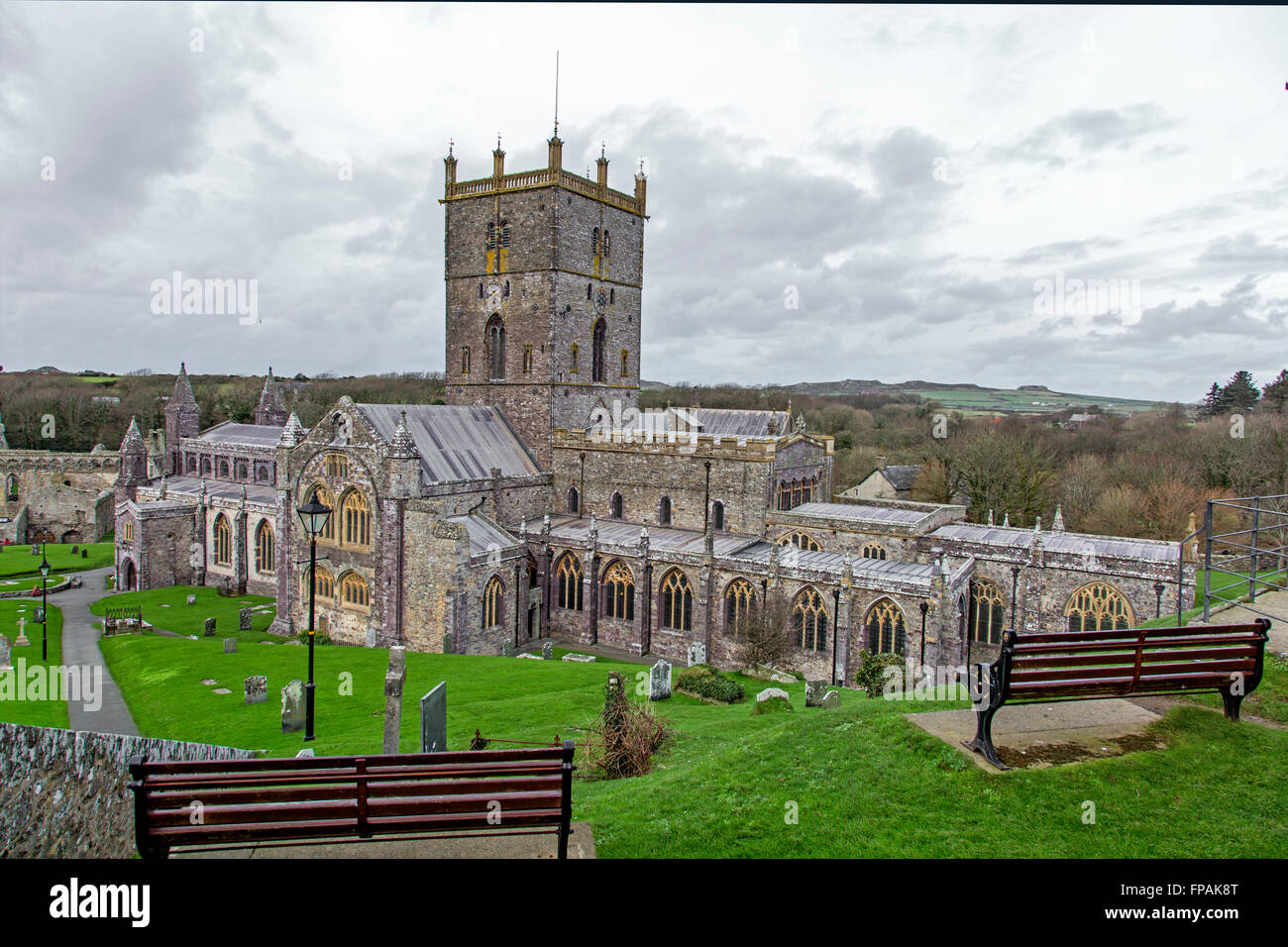 Saint davids church hi-res stock photography and images - Alamy