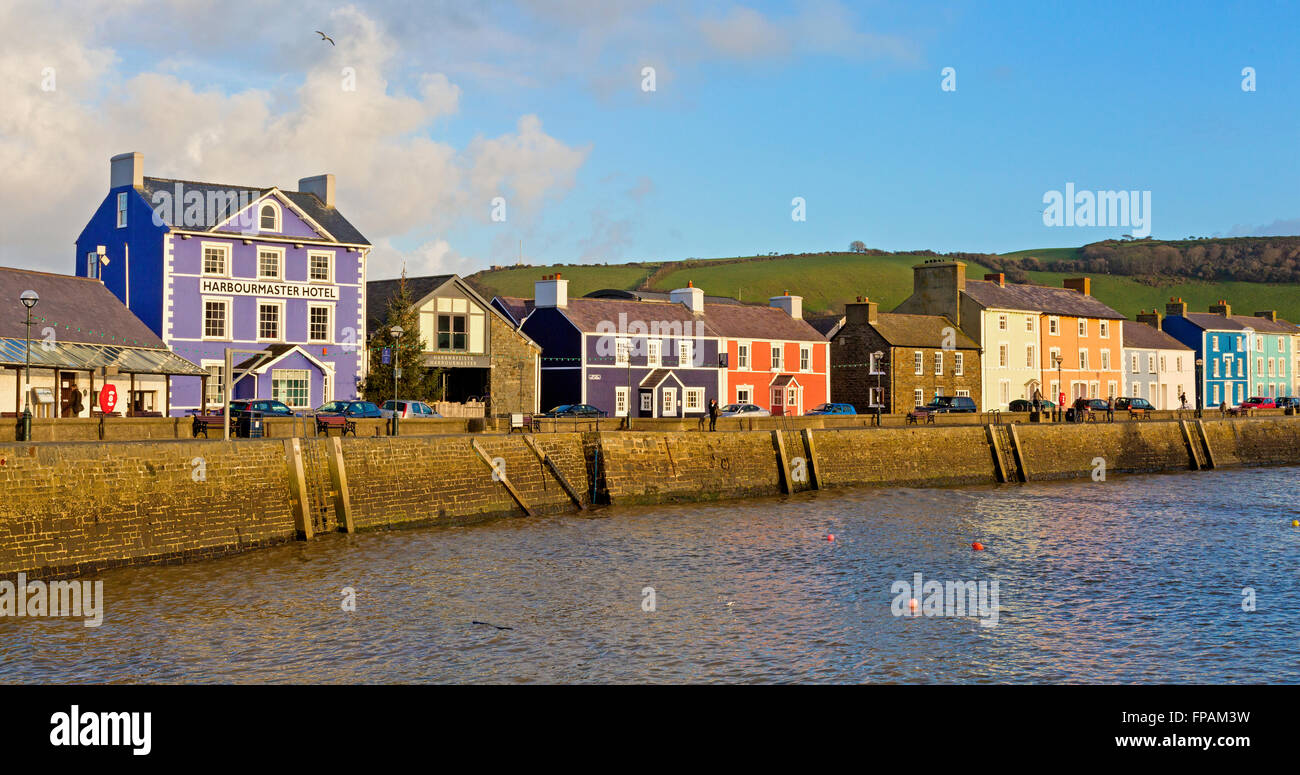Harbor wales hi-res stock photography and images - Alamy