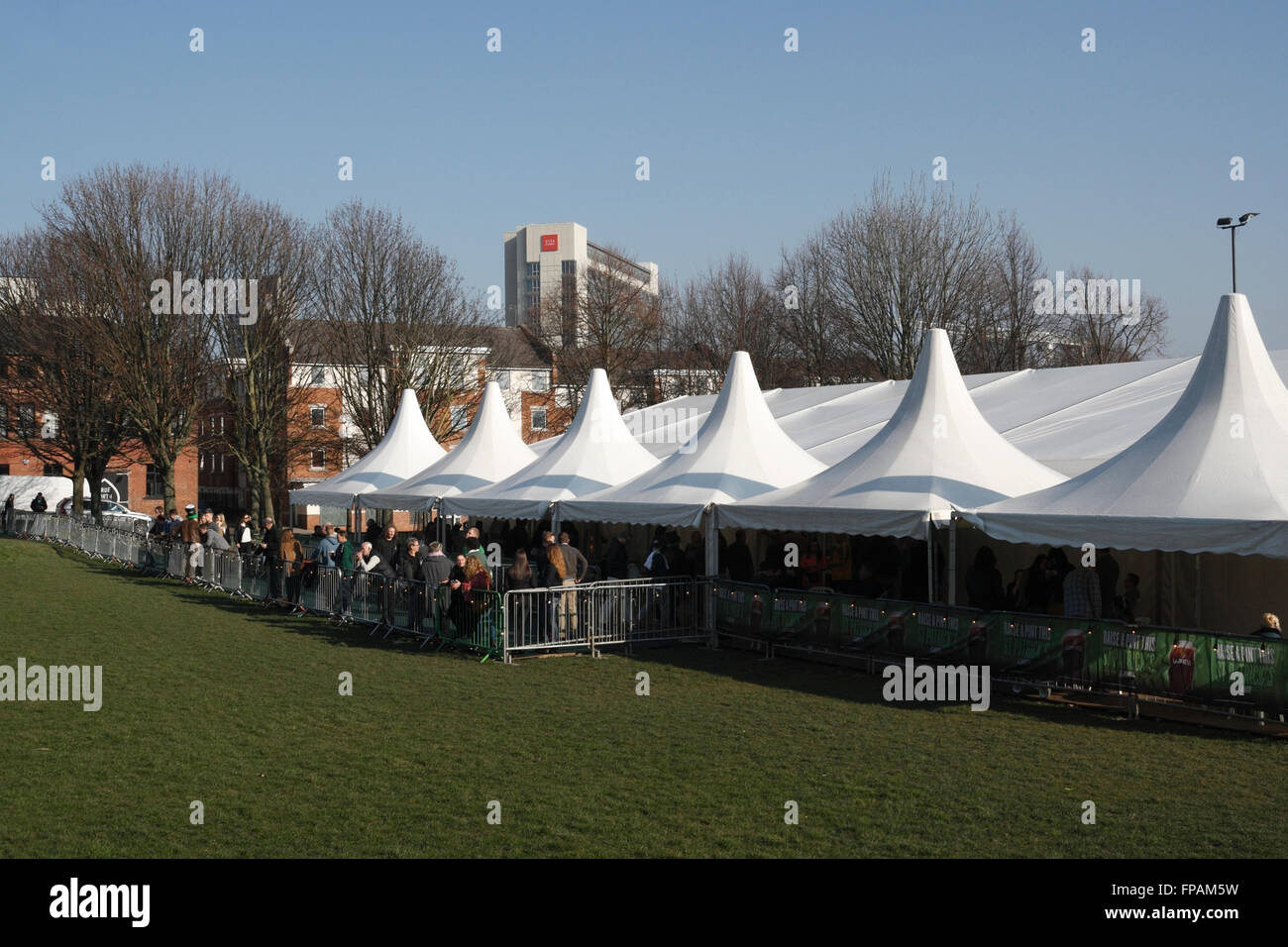 Devonshire green sheffield hi-res stock photography and images - Alamy