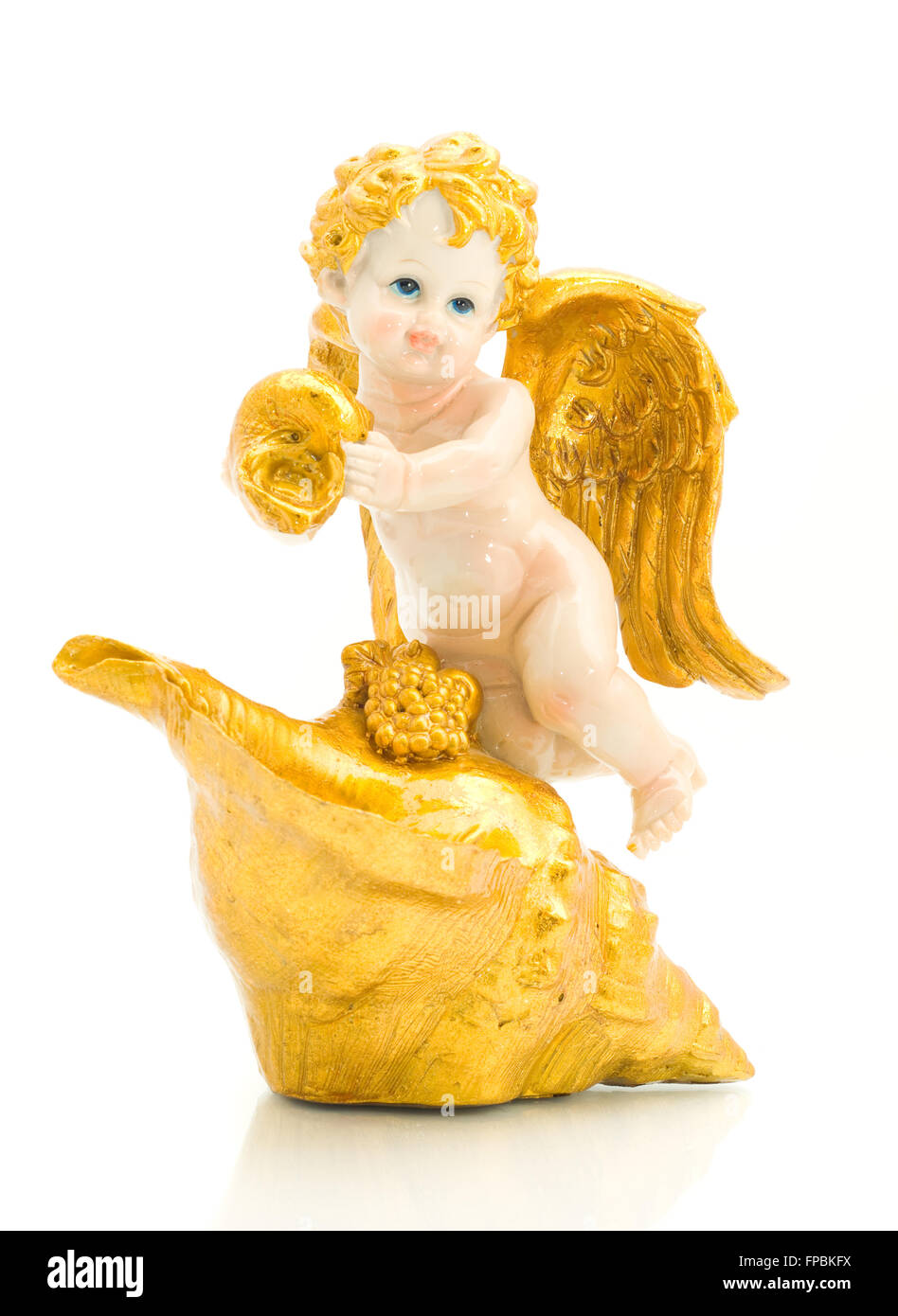 Male angel statue hi-res stock photography and images - Alamy