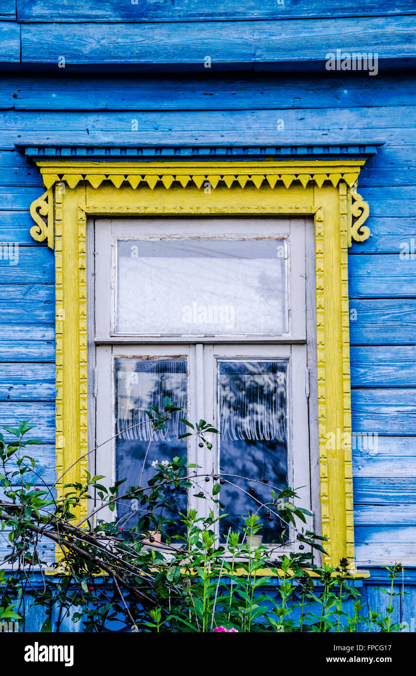 Traditional wooden carved Russian window in Tarusa Stock Photo - Alamy