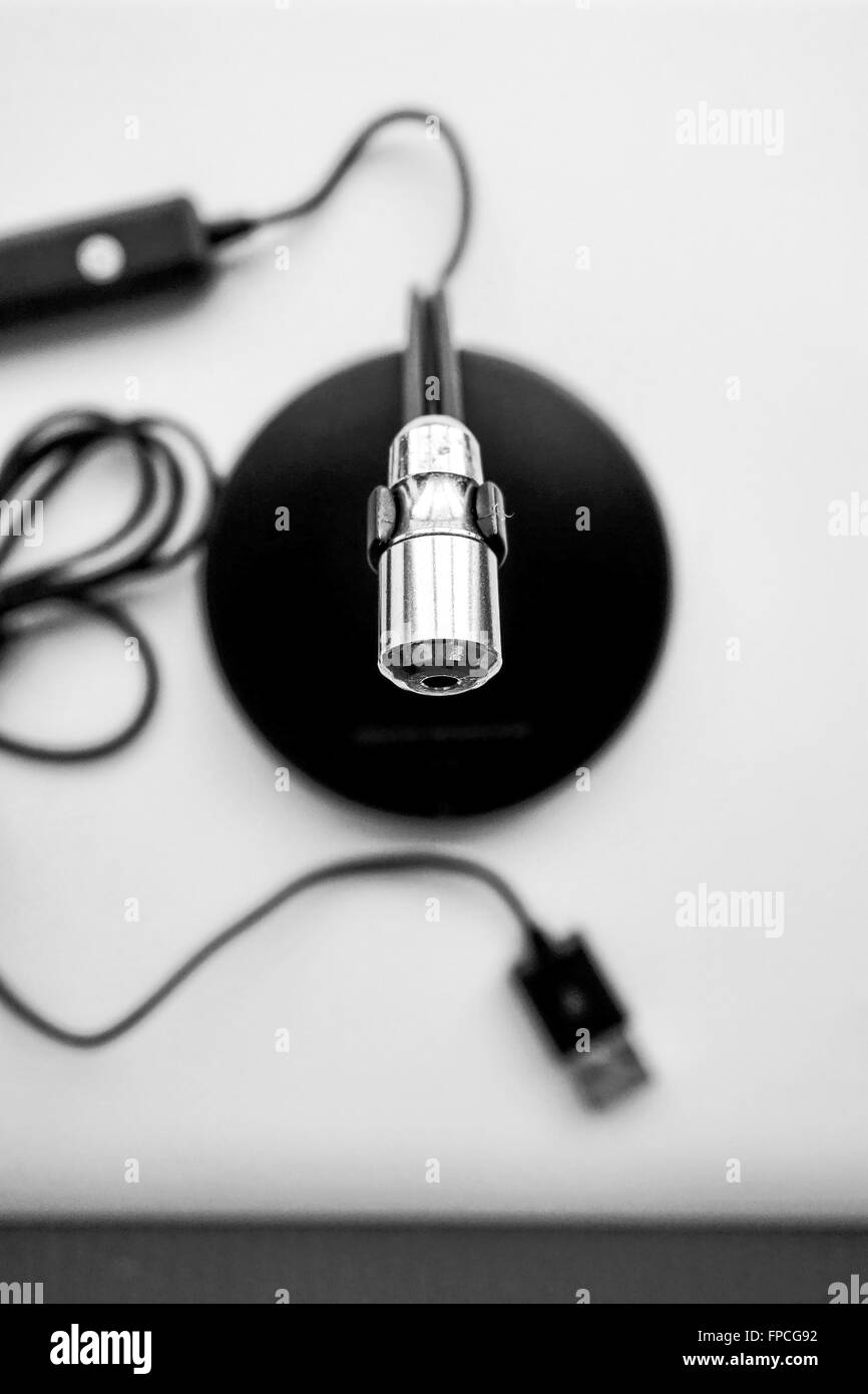 Laptop computer and lead Black and White Stock Photos & Images - Alamy