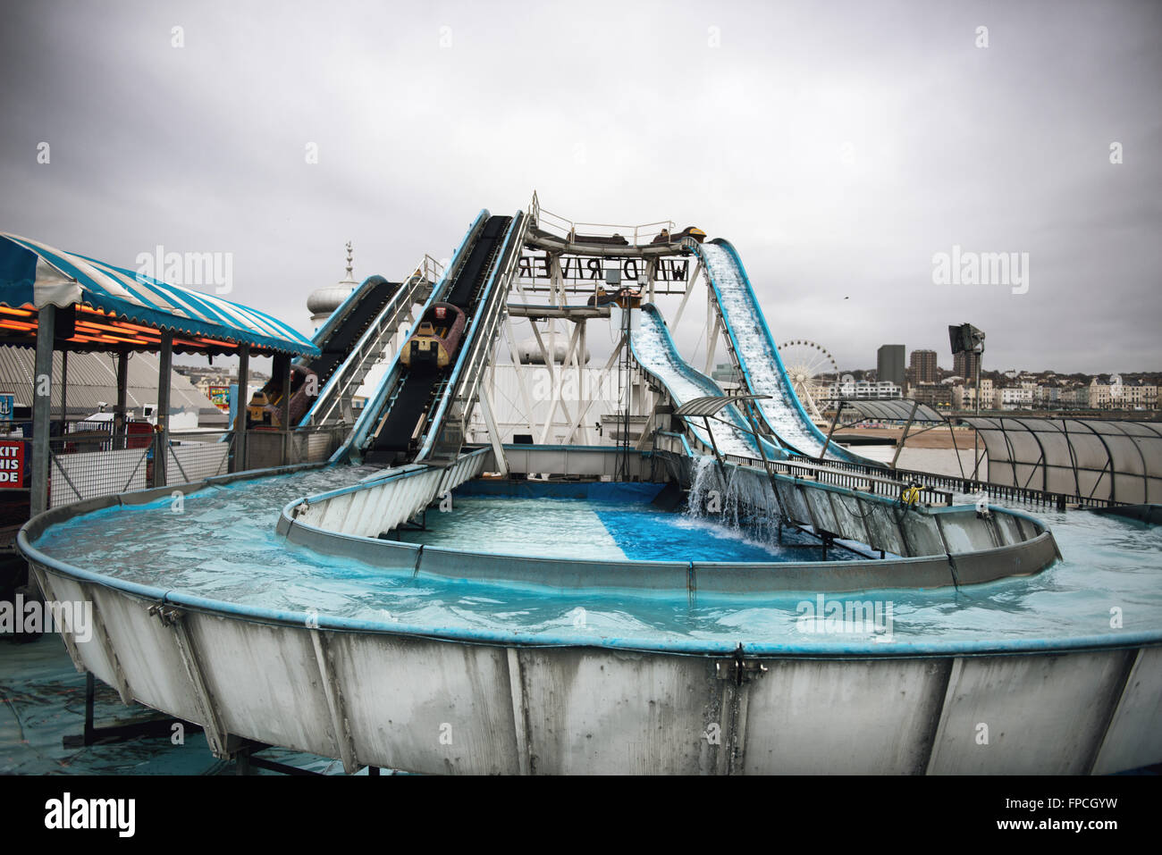 Log Roller High Resolution Stock Photography and Images - Alamy