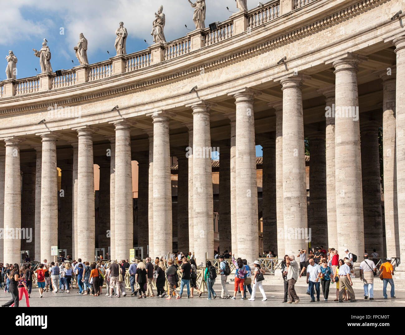 Basilica church hi-res stock photography and images - Alamy