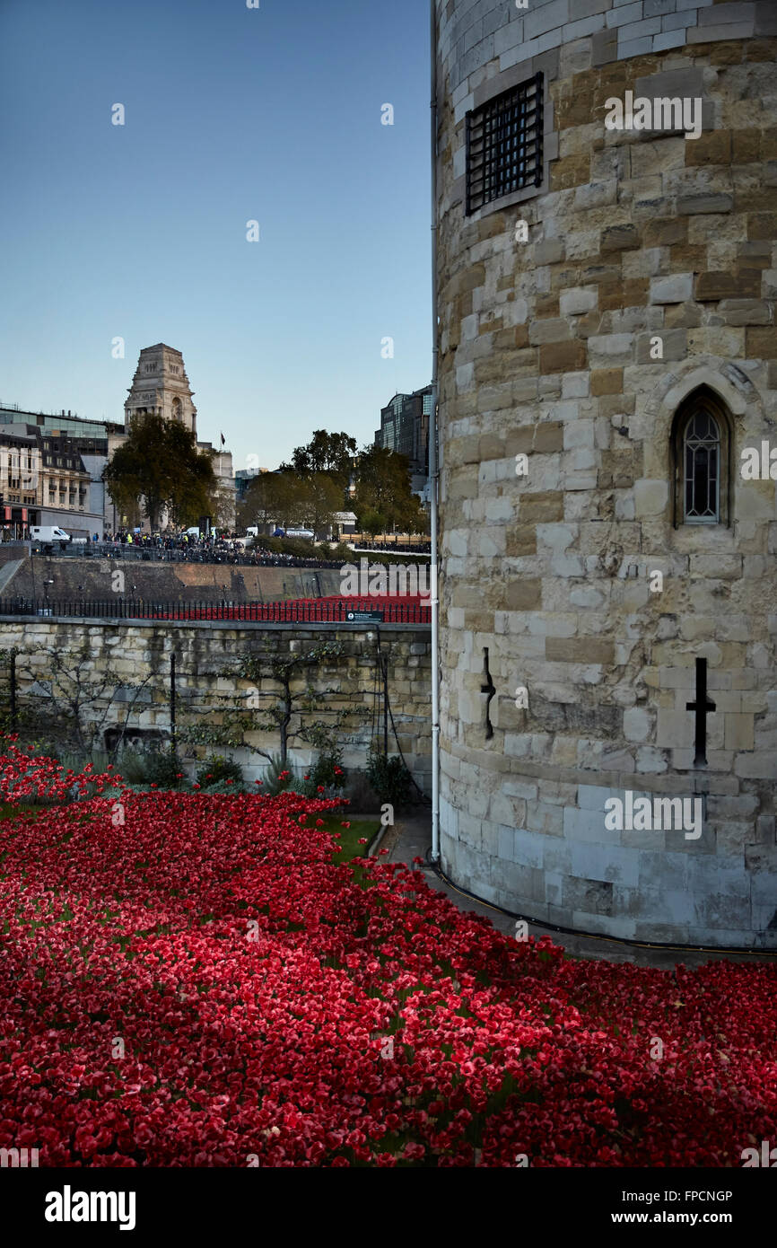 London tower structure hi-res stock photography and images - Alamy