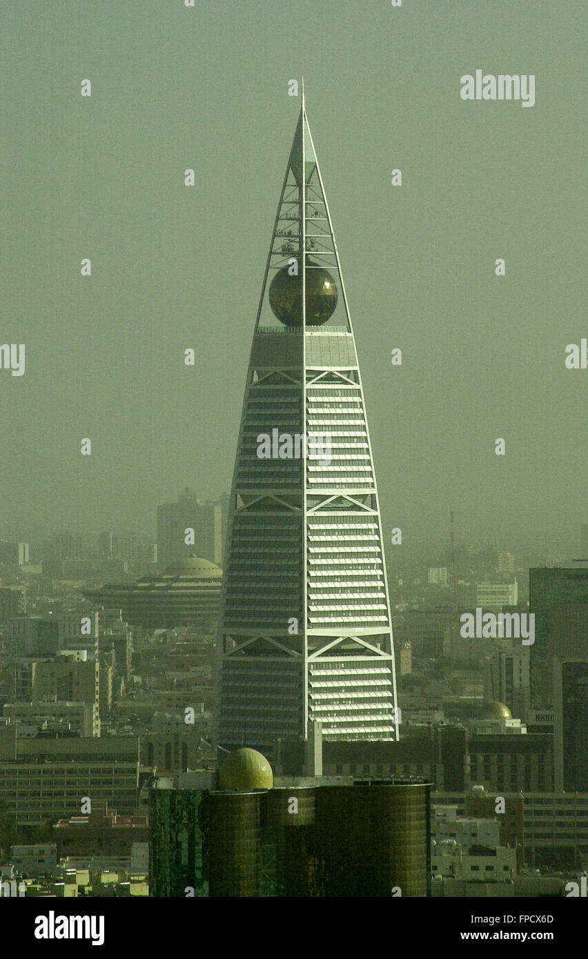 Financial district of riyadh hi-res stock photography and images - Alamy