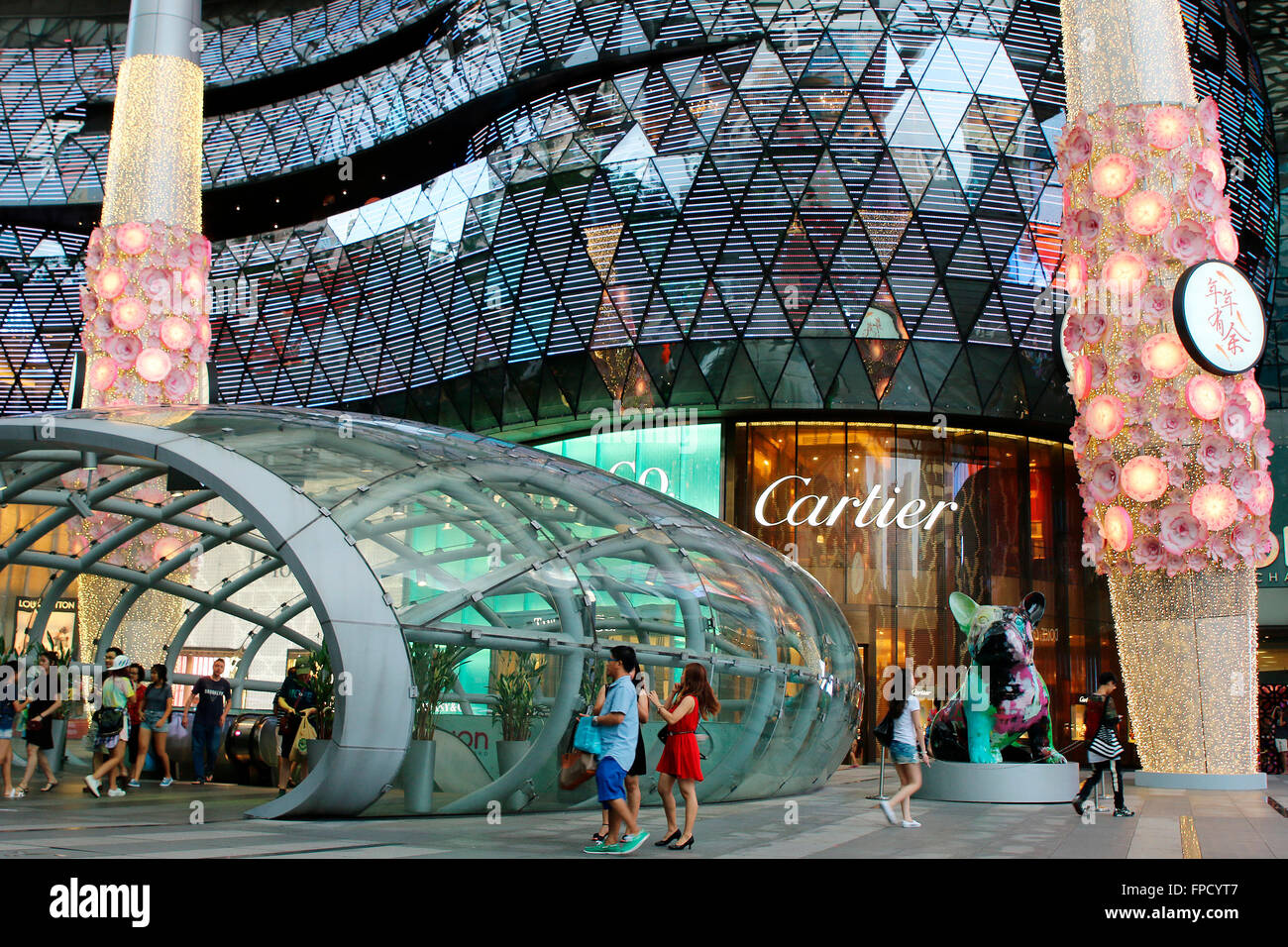 Ion Orchard shopping mall in Singapore - a prime shopping destination ...