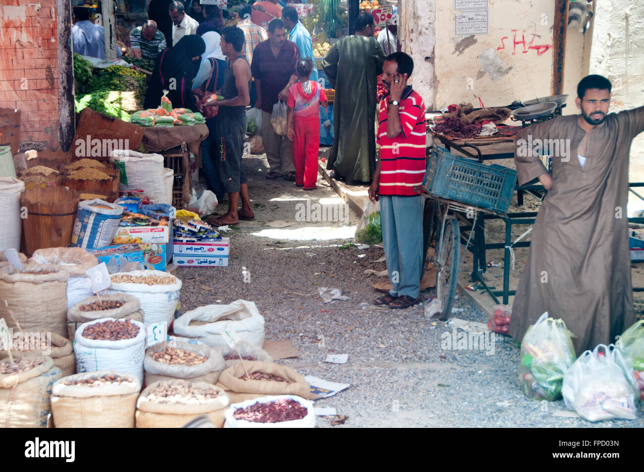 Egyptian Poverty High Resolution Stock Photography and Images - Alamy