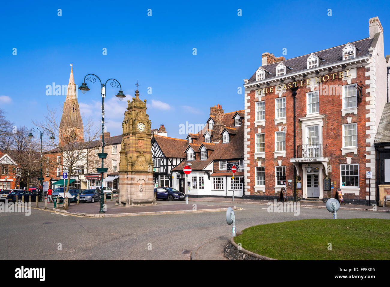 Ruthin castle hi-res stock photography and images - Alamy