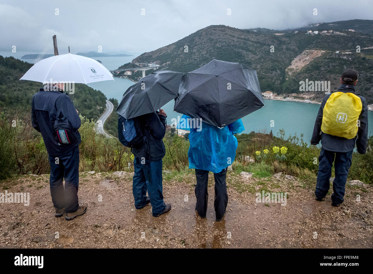 Soaking wet rain hi-res stock photography and images - Alamy