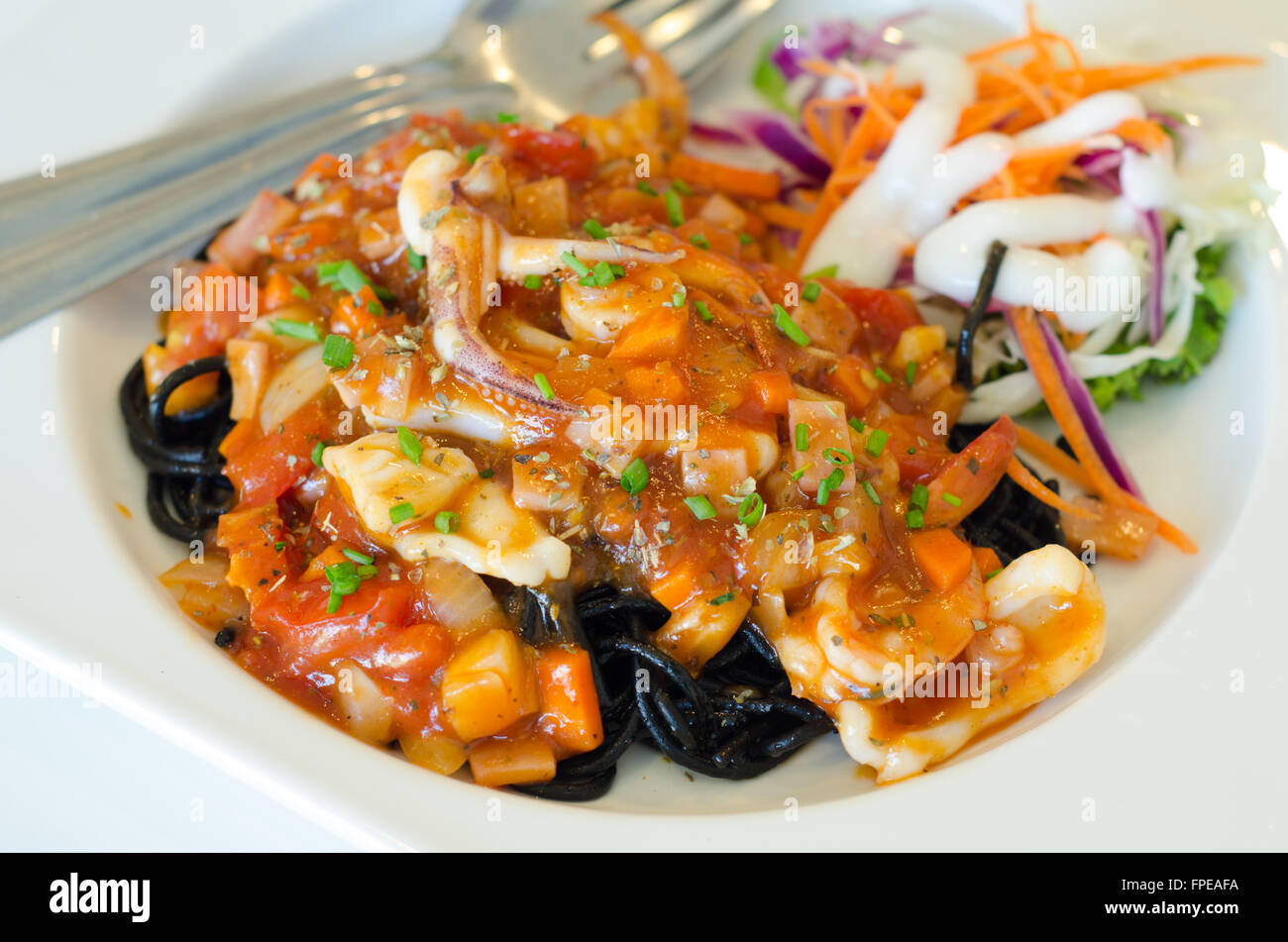 Black of cuttlefish hi-res stock photography and images - Alamy