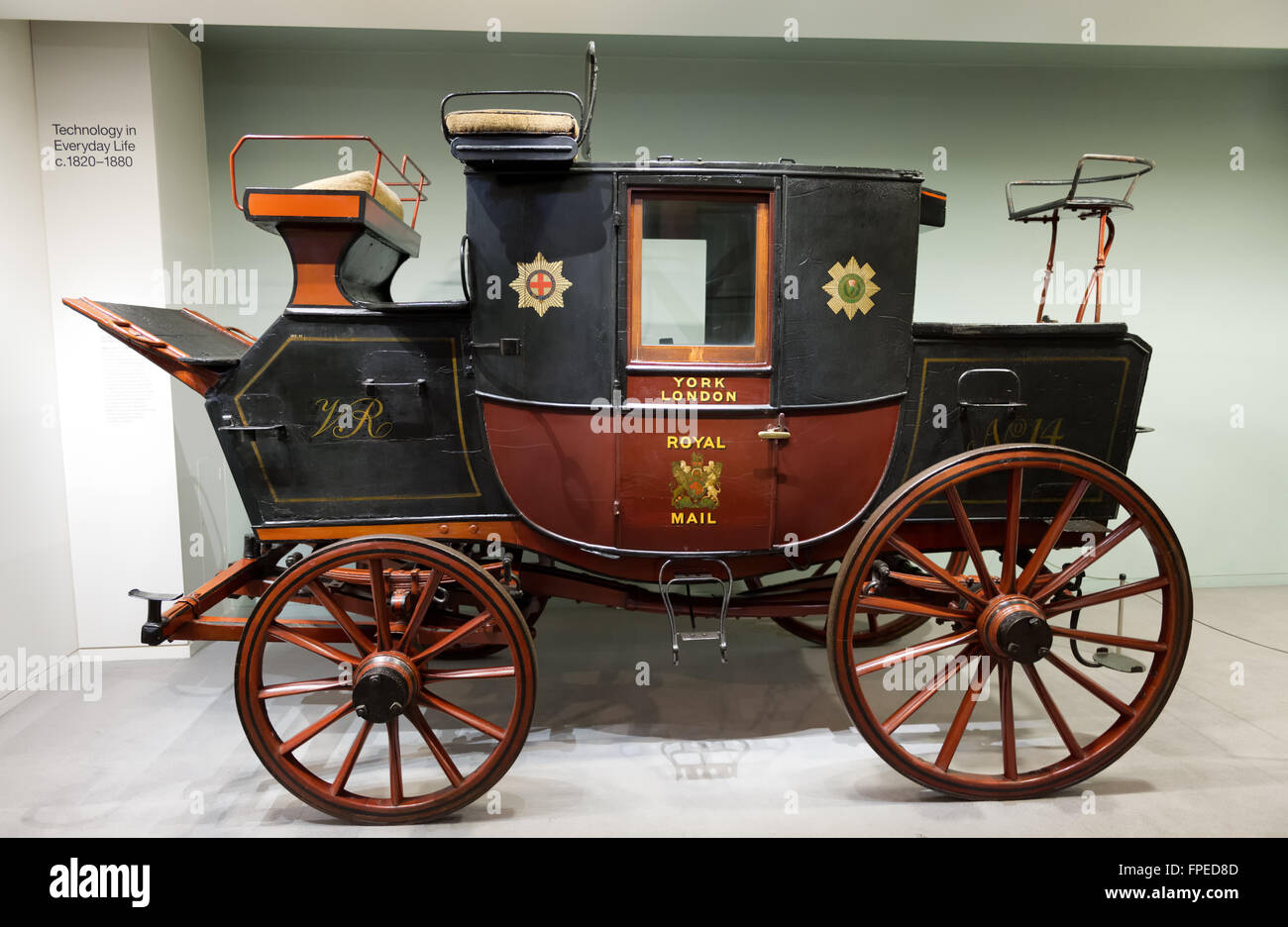 Elegant Horse Drawn Carriage Stock Photos & Elegant Horse Drawn ...