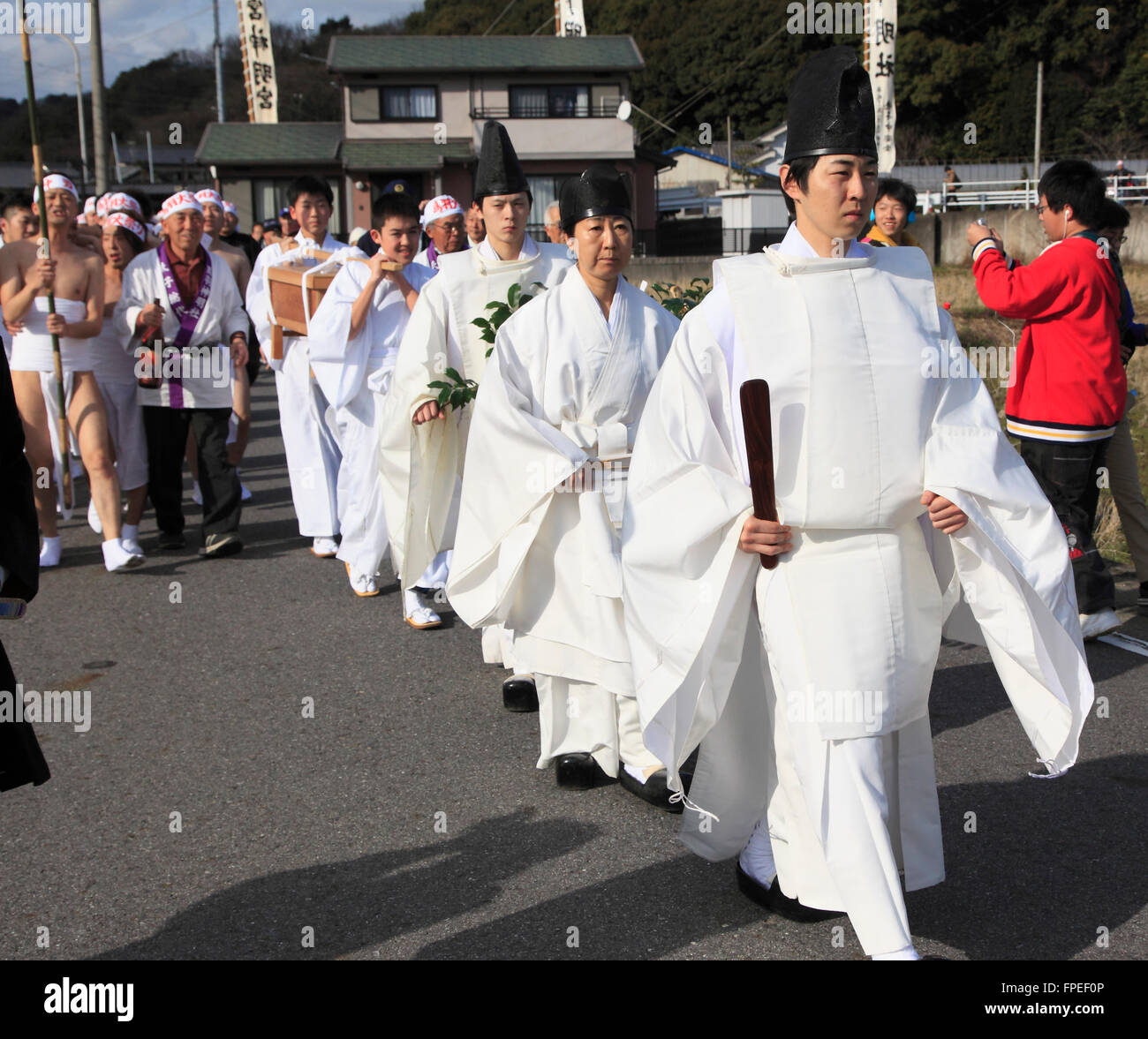 Japan, Nishio, Toba no Himatsuri, festival, shinto priests, procession ...
