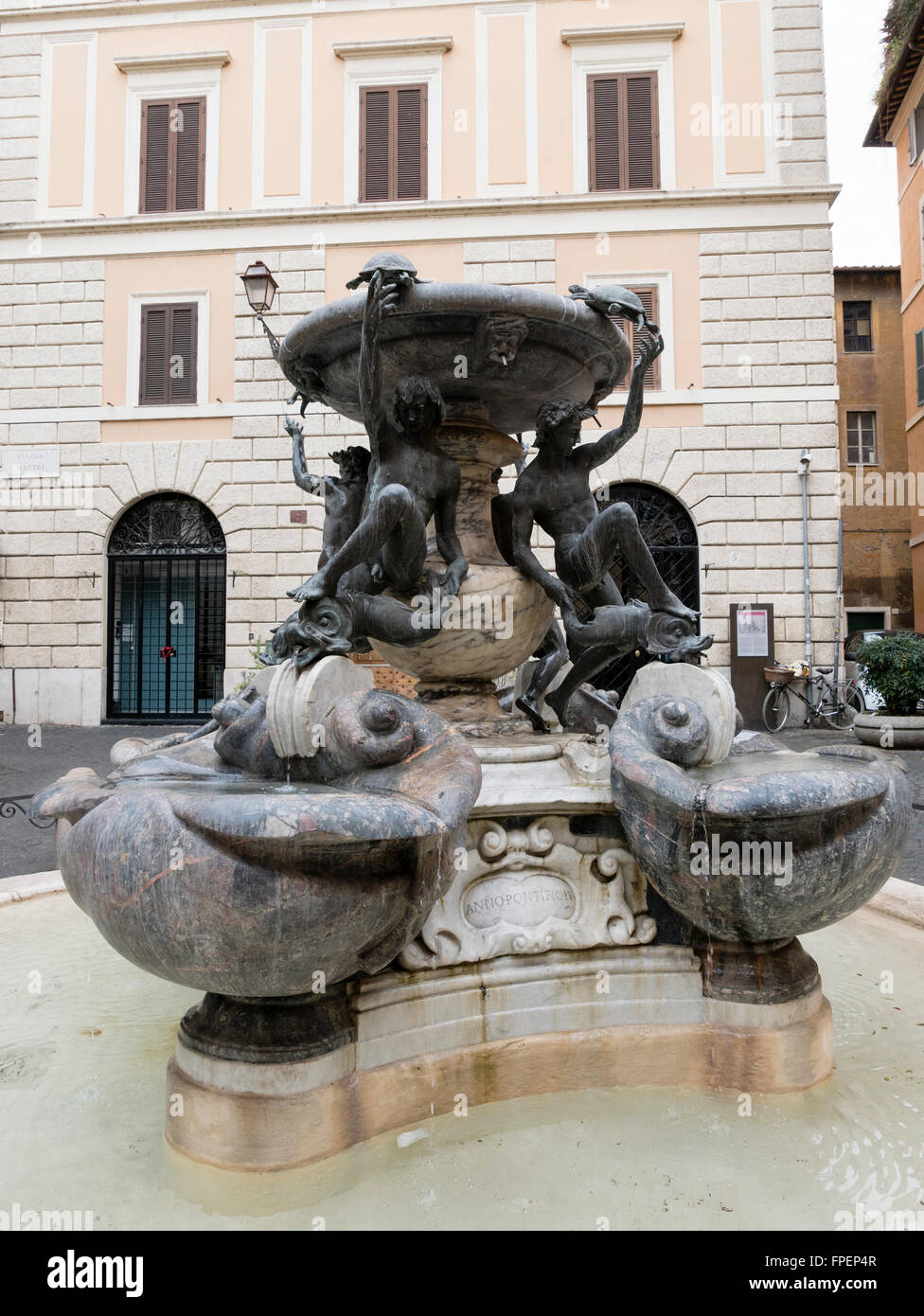 The Turtle Fountain, (The Fontane delle Tartarughe) Jewish Ghetto ...