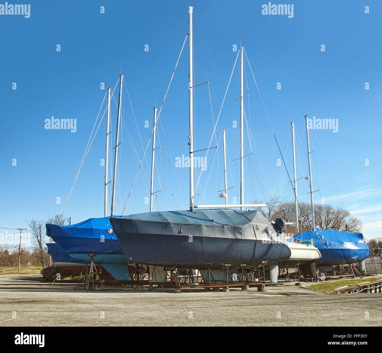 Covered sail boats hi-res stock photography and images - Alamy