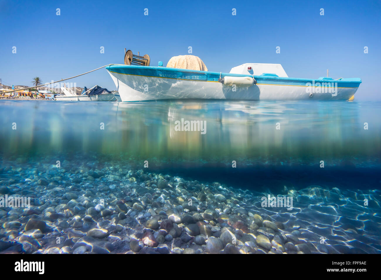 Boat bottom underwater hi-res stock photography and images - Alamy