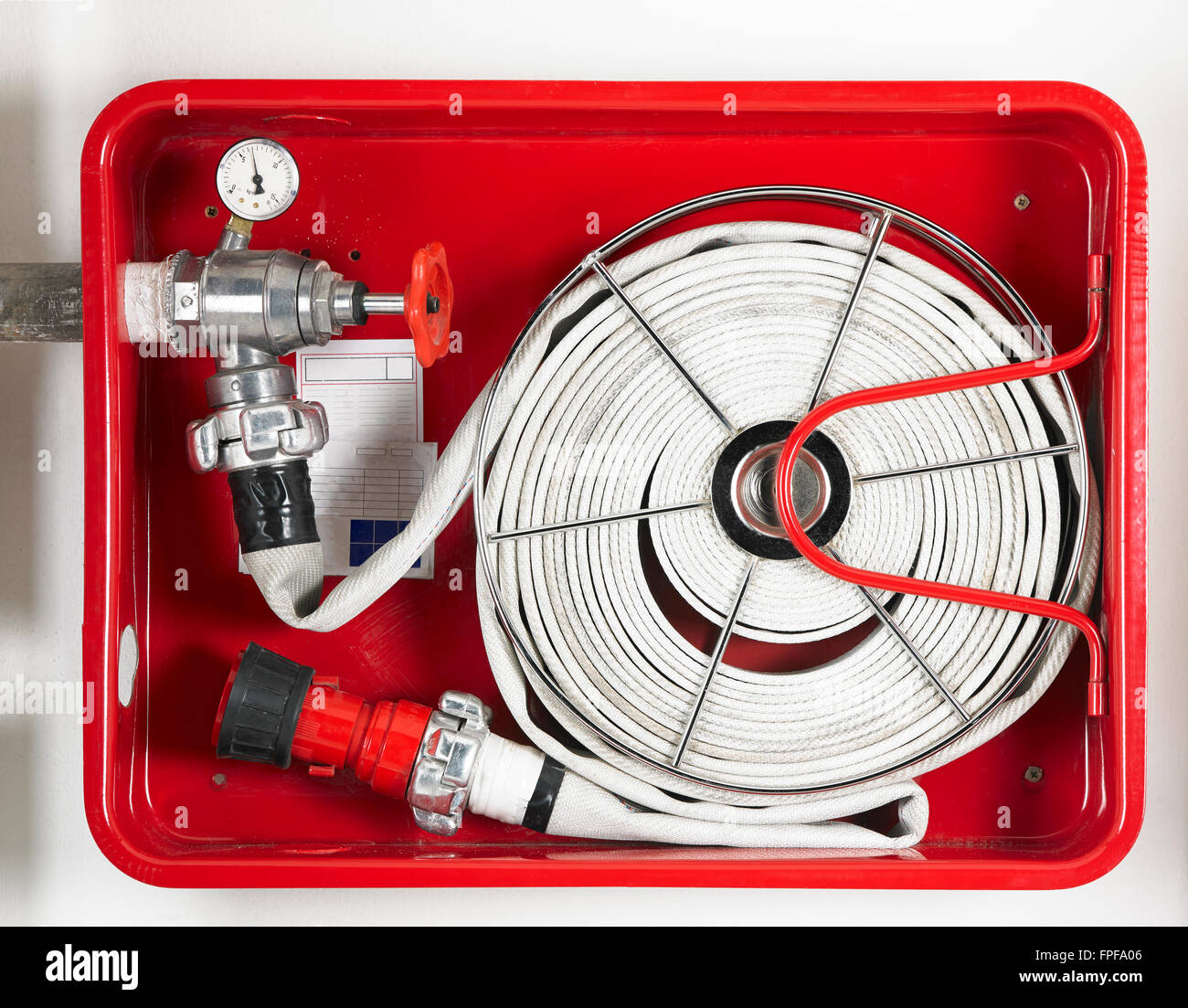 Red fire hose box hi-res stock photography and images - Alamy