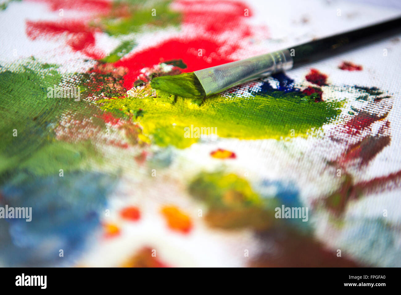Canvas paint brush hi-res stock photography and images - Alamy