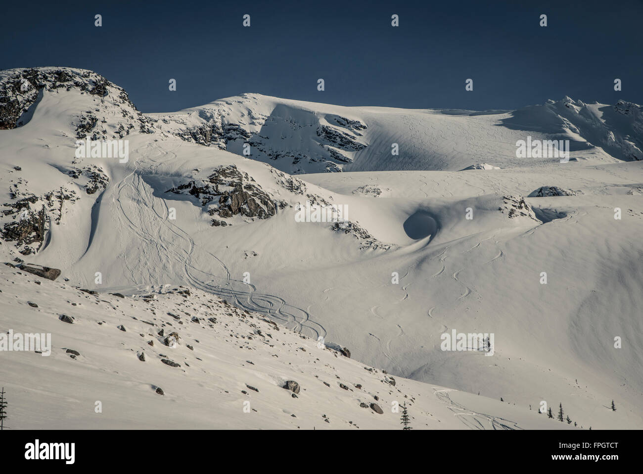 Rogers pass canada hi-res stock photography and images - Alamy